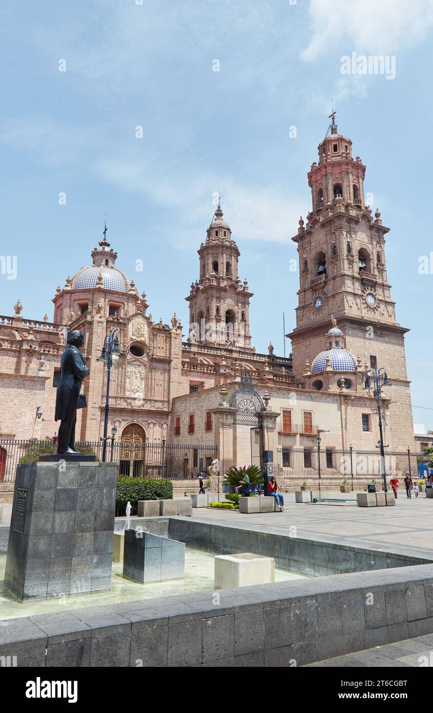 The stunning Morelia Cathedral, completed in the 18th century Stock ...