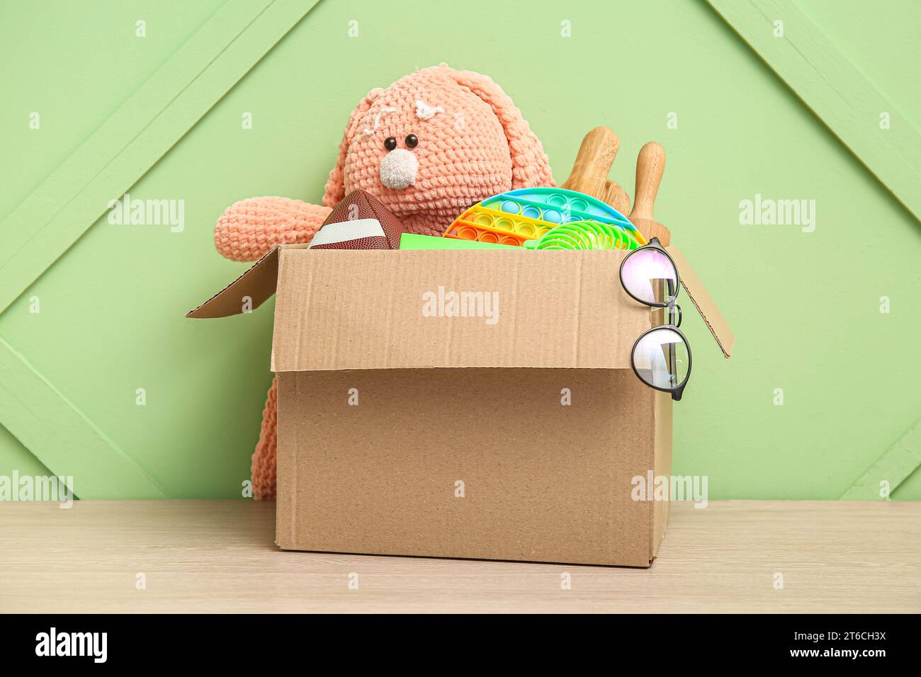 Container unwanted items container hi-res stock photography and images ...