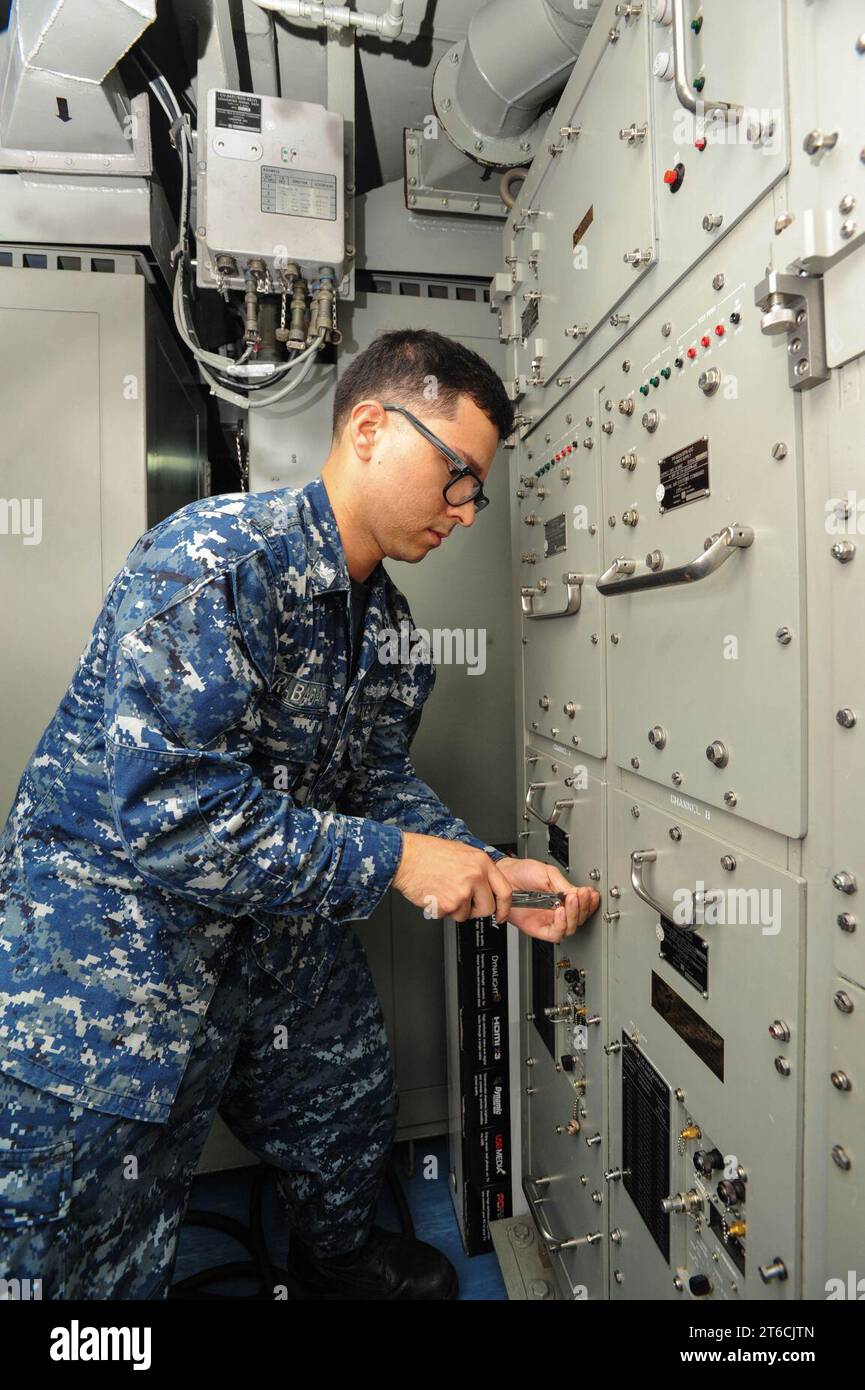 Uss boxarg hi-res stock photography and images - Alamy