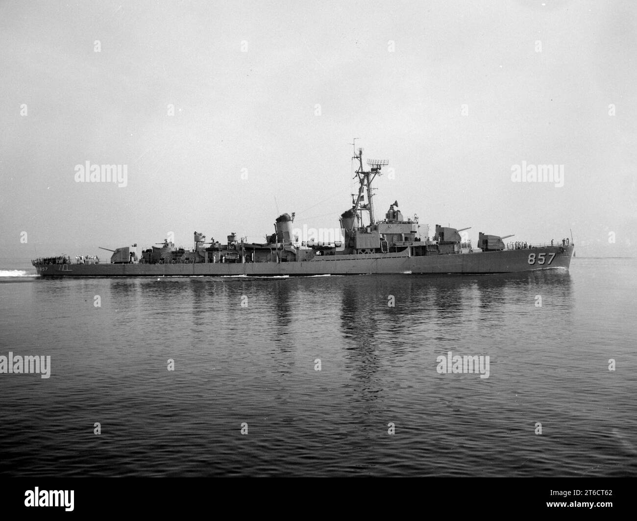 USS Bristol (DD-857) underway on 5 July 1950 Stock Photo - Alamy