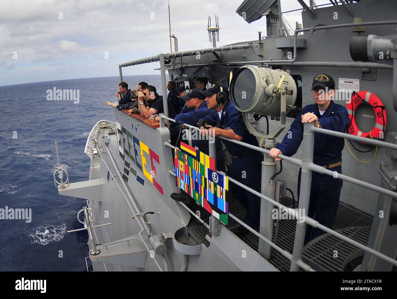 USS Bunker Hill Southern Seas 2010 operations 100304 Stock Photo - Alamy