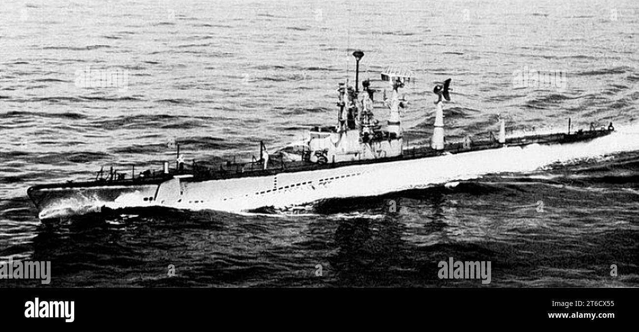 USS Burrfish (SSR-312) underway in 1954 Stock Photo - Alamy