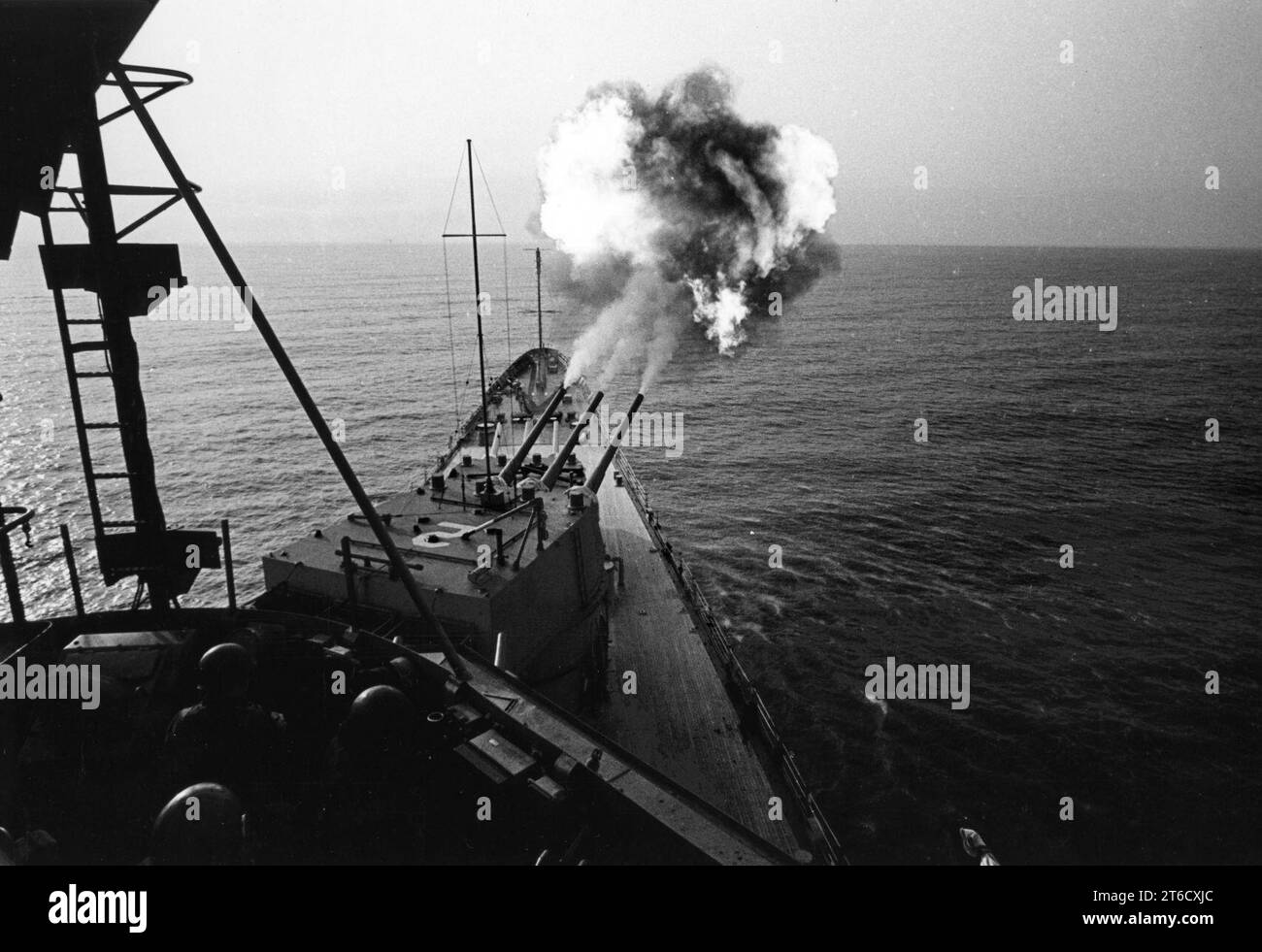 USS Canberra (CAG-2) fires at targets in Vietnam on 20 May 1967 (USN ...