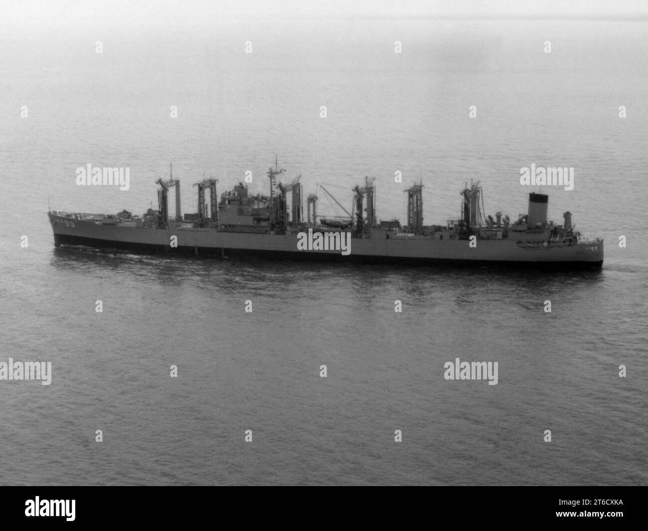 Uss canisteo hi-res stock photography and images - Alamy