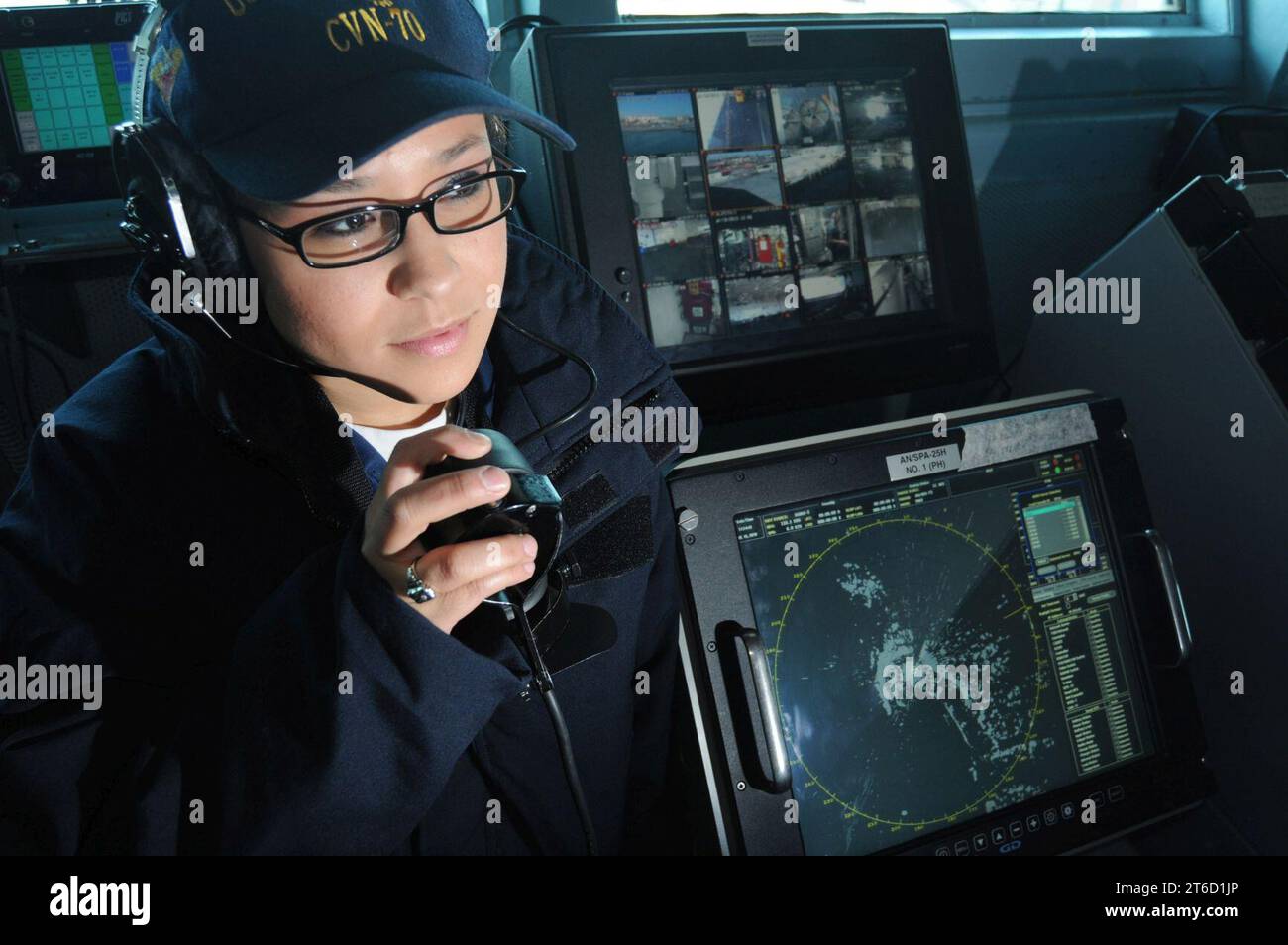 USS Carl Vinson action Stock Photo - Alamy