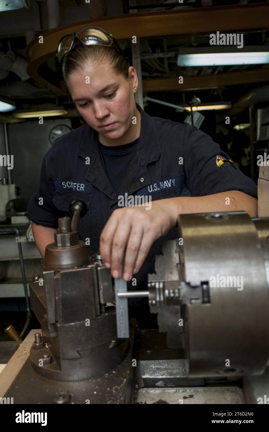 USS Carl Vinson machine shop activity 141025 Stock Photo - Alamy