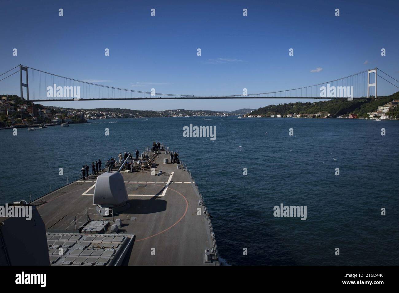 USS Carney (44011777291 Stock Photo - Alamy