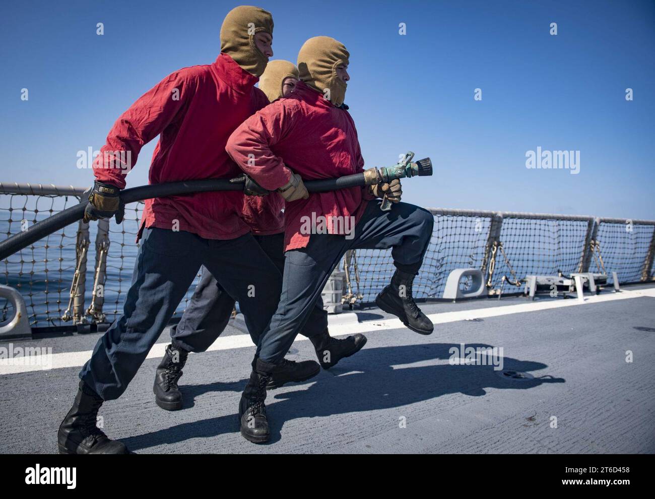 USS Carney (43557058454 Stock Photo - Alamy