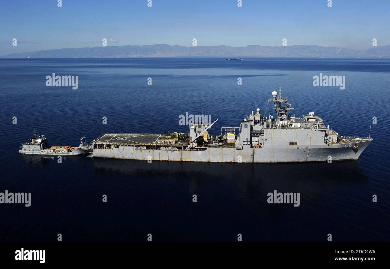 USS Carter Hall (LSD 50 Stock Photo - Alamy