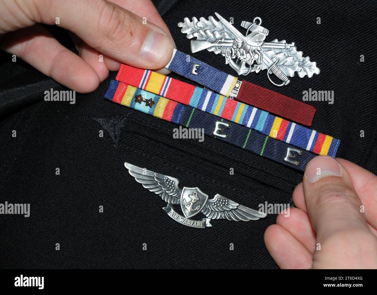 USS Carter Hall Stock Photo - Alamy