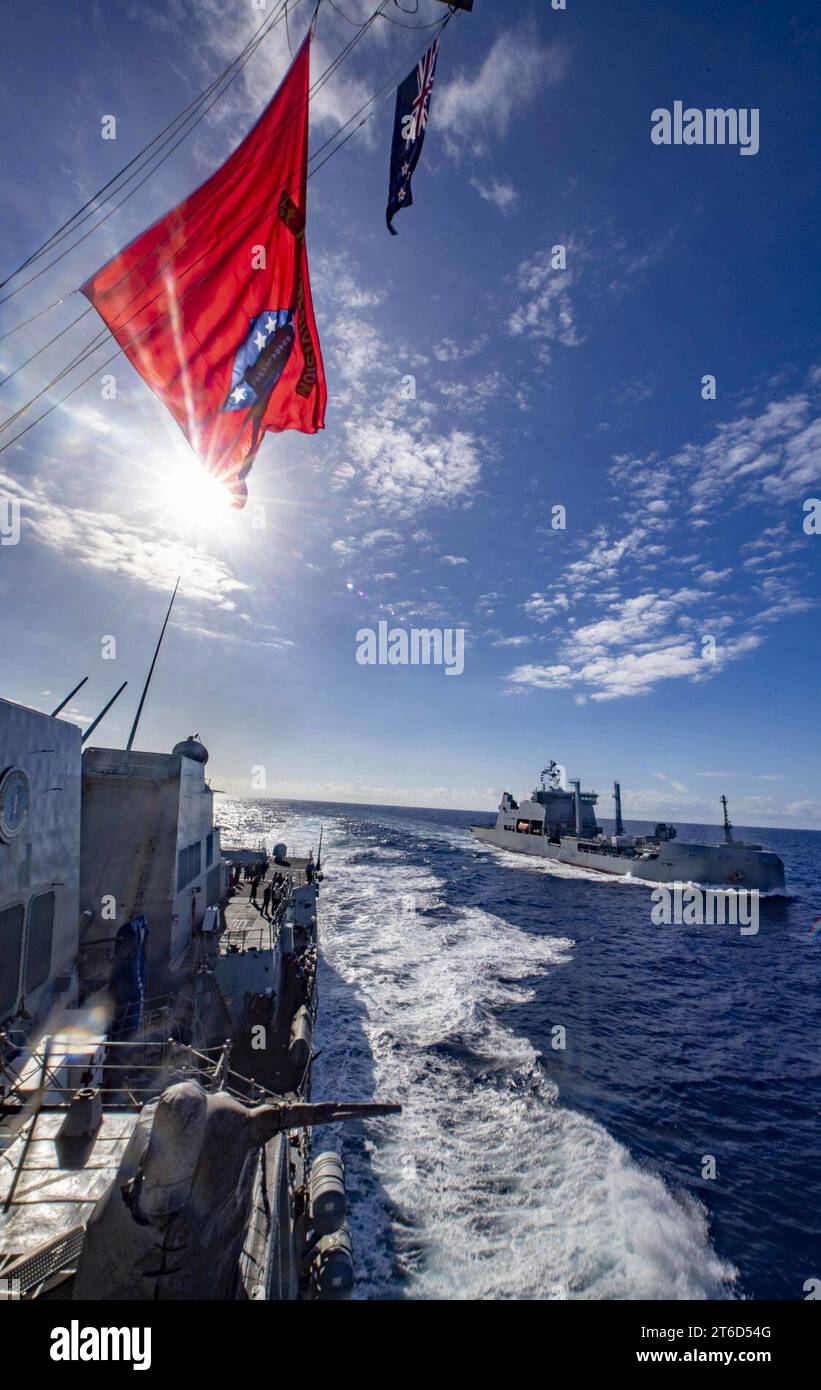 USS Chafee conducts Replenishment-at-Sea with HMNZS Aotearoa during ...