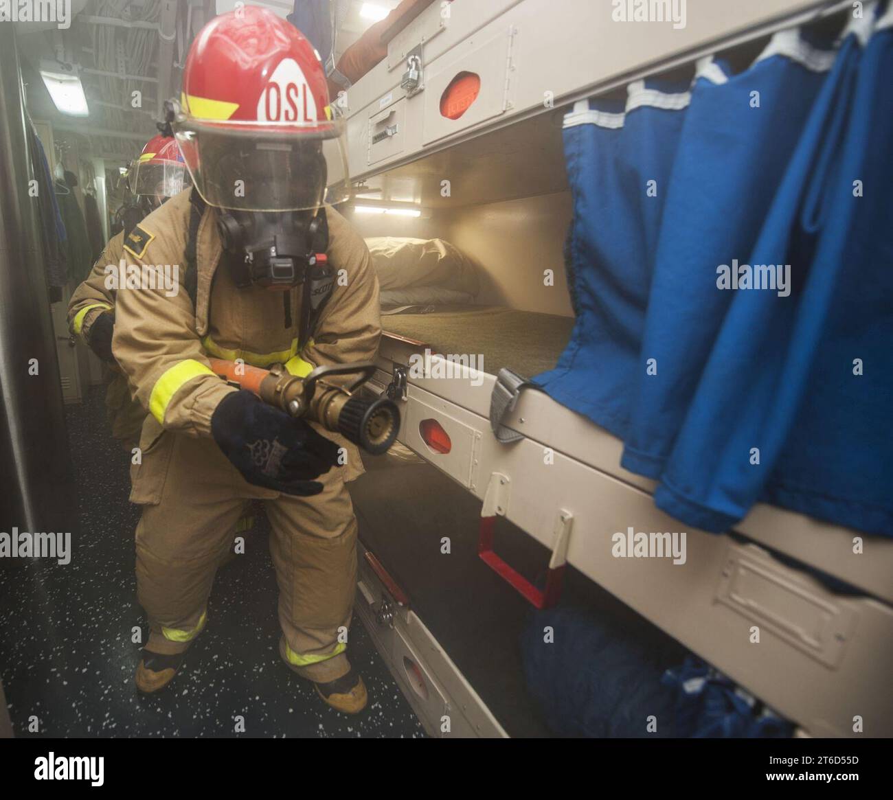 USS Chafee operations 130718 Stock Photo - Alamy