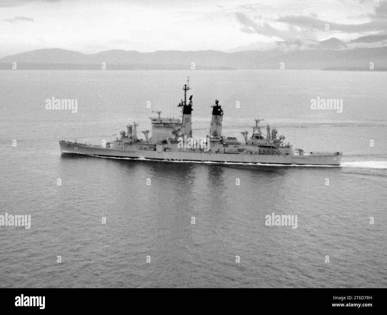USS Columbus (CG-12) underway c1964 Stock Photo - Alamy