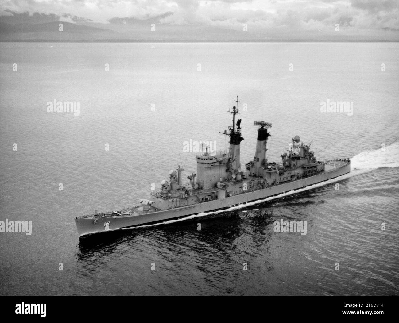 USS Columbus (CG-12) at sea c1964 Stock Photo - Alamy