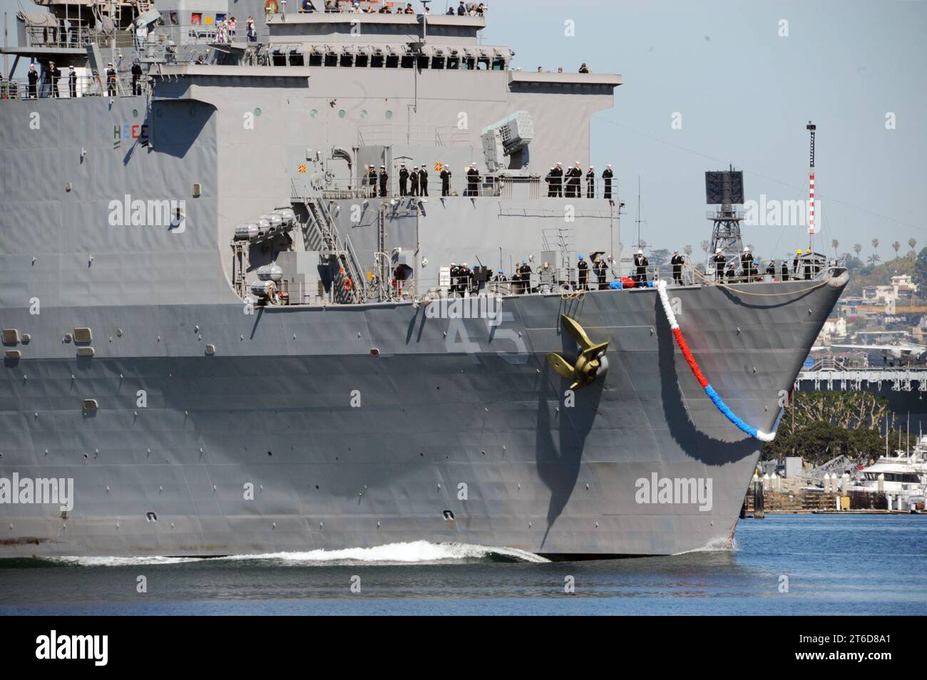 USS Comstock returns to home port 150225 Stock Photo - Alamy