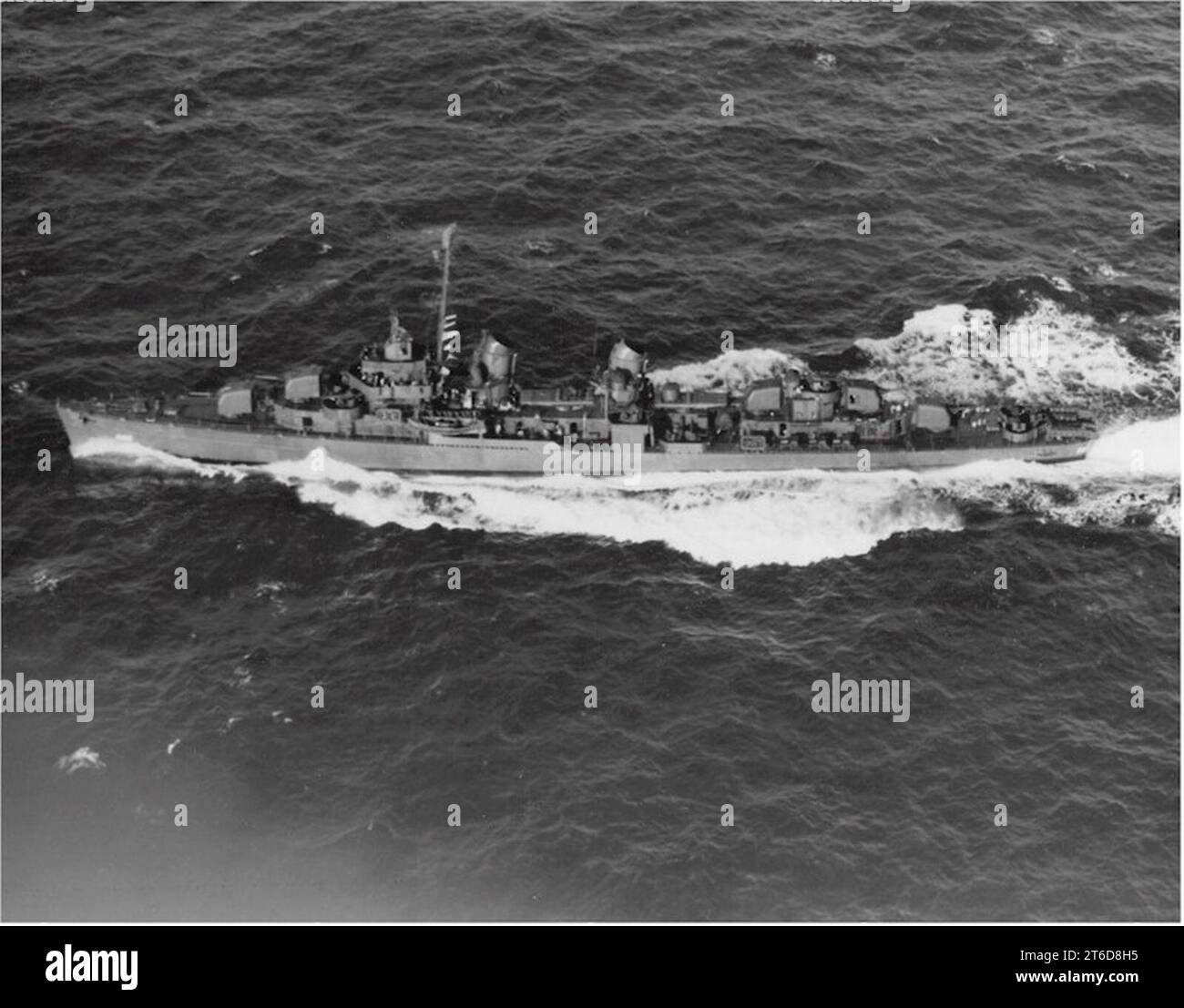 USS Conner (DD-582) underway at sea, circa in 1944 Stock Photo - Alamy