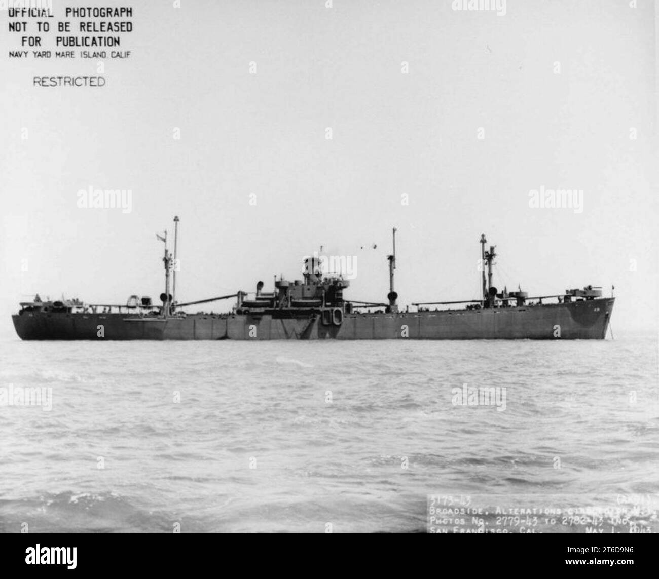 USS Cor Caroli (AK-91 Stock Photo - Alamy