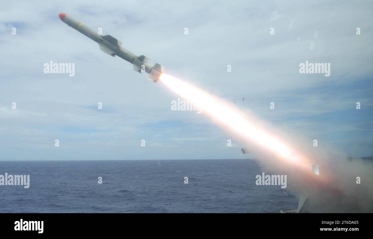 Task force lcs hi-res stock photography and images - Alamy