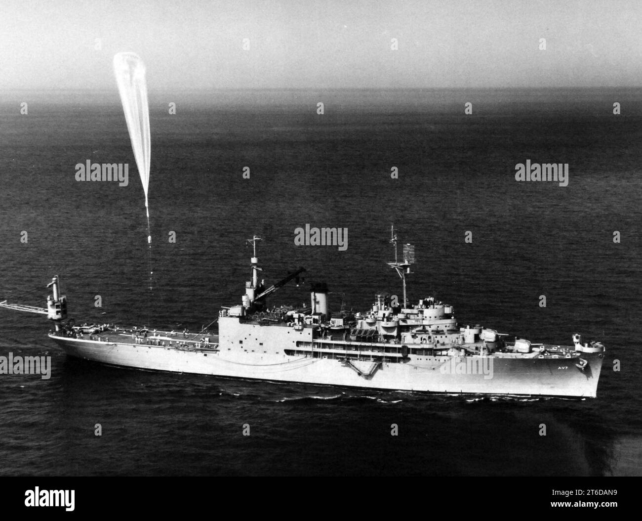 USS Currituck (AV-7) releases a Skyhook balloon off the Galapagos ...