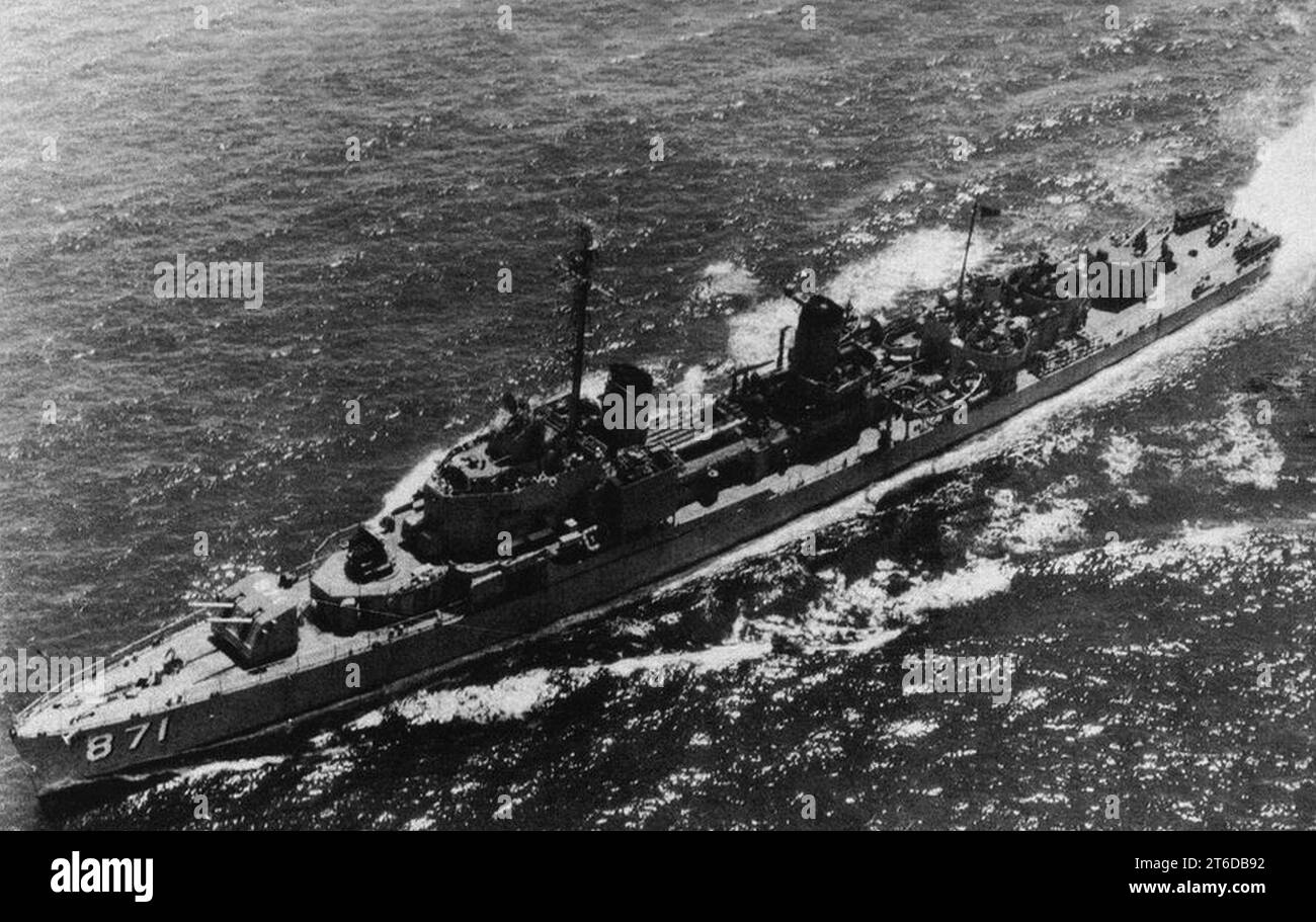 USS Damato (DD-871) underway, circa in October 1950 Stock Photo - Alamy