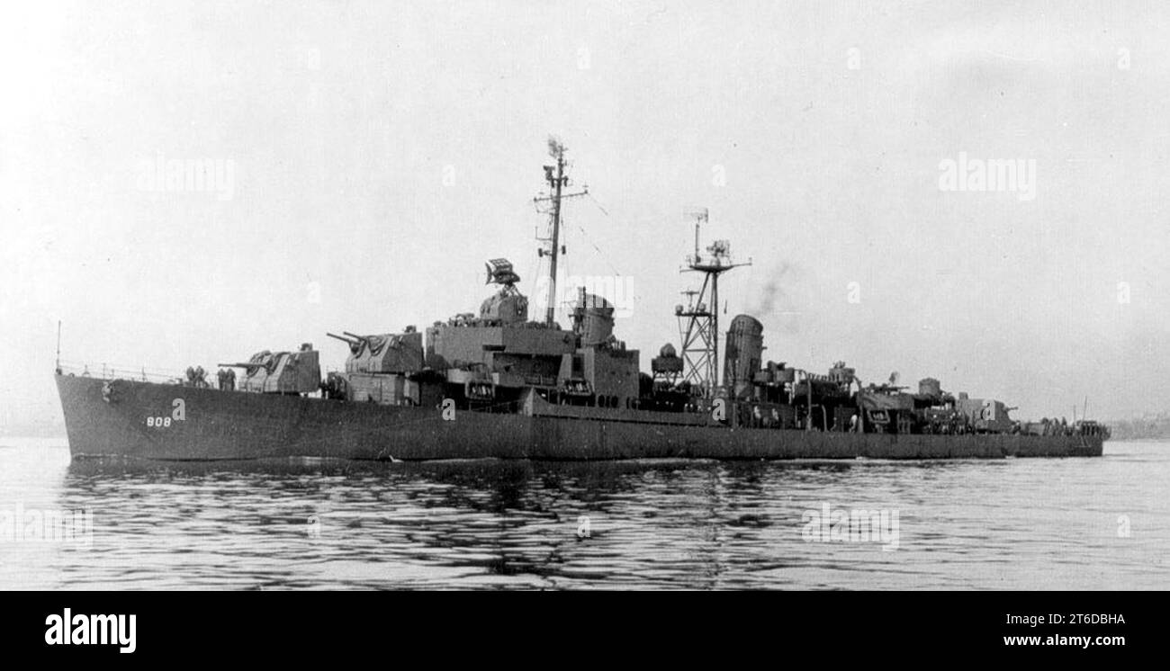 USS Dennis J. Buckley (DD-808) off Boston in 1945 Stock Photo - Alamy