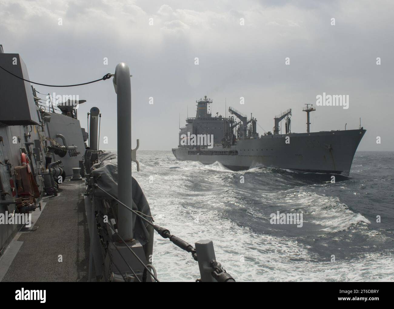 USS Dewey (DDG 105) 150209 Stock Photo - Alamy