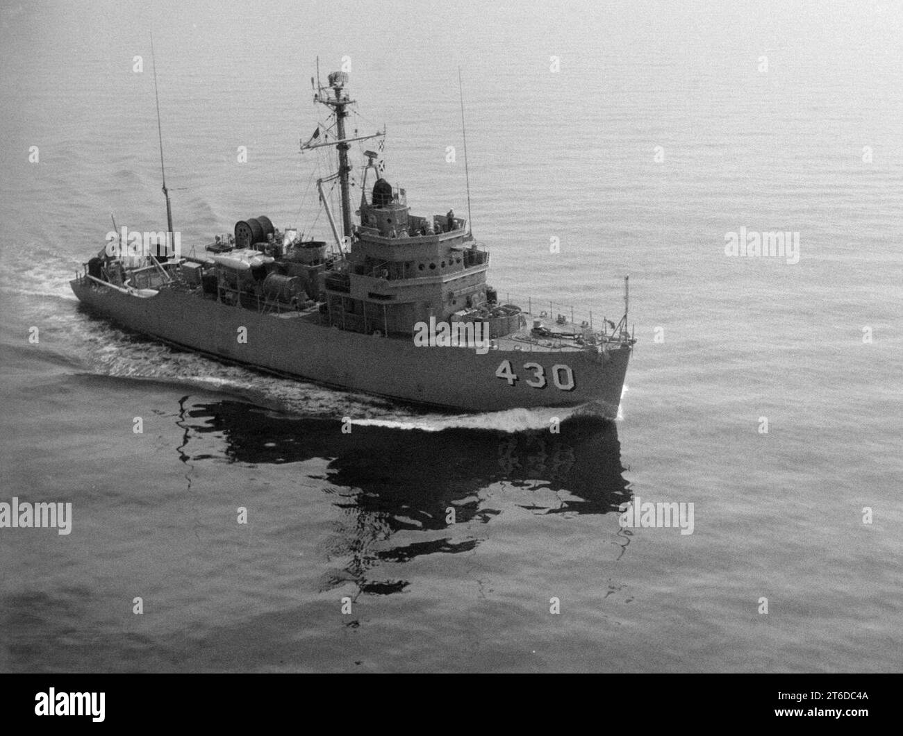 USS Direct (MSO-430) at sea in 1954 Stock Photo - Alamy