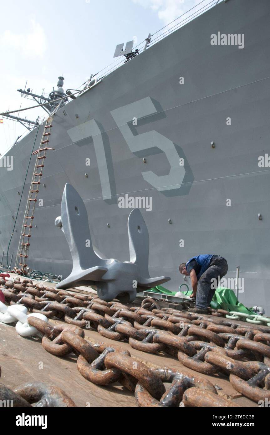 USS Donald Cook operations 150610 Stock Photo - Alamy