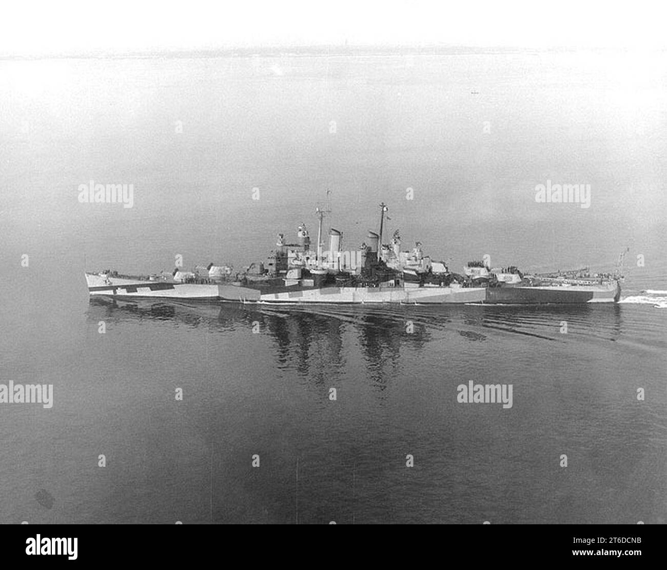 USS Duluth (CL-87) underway off the US East Coast, circa in late 1944 ...