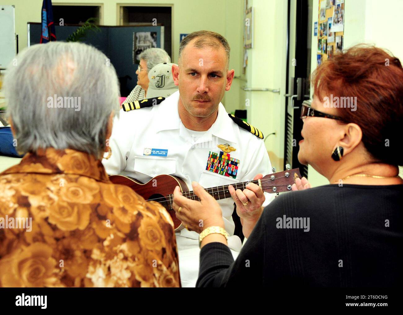 Uss dubuque hi-res stock photography and images - Alamy