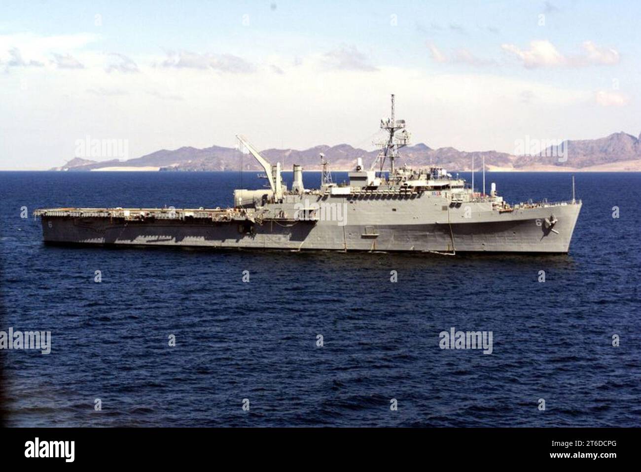 Uss duluth hi-res stock photography and images - Alamy