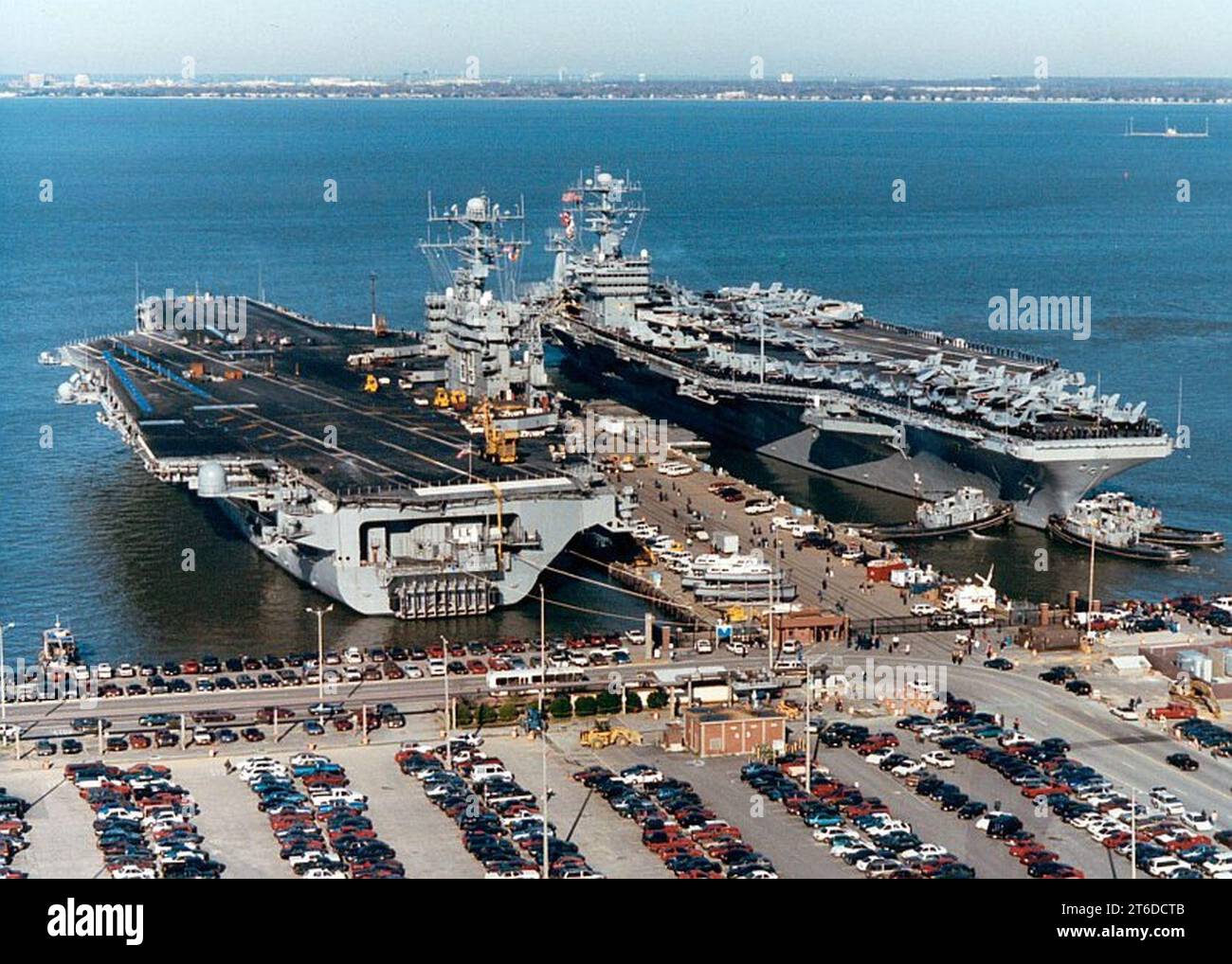 USS Dwight D. Eisenhower (CVN-69) and USS John C. Stennis (CVN-74) in ...