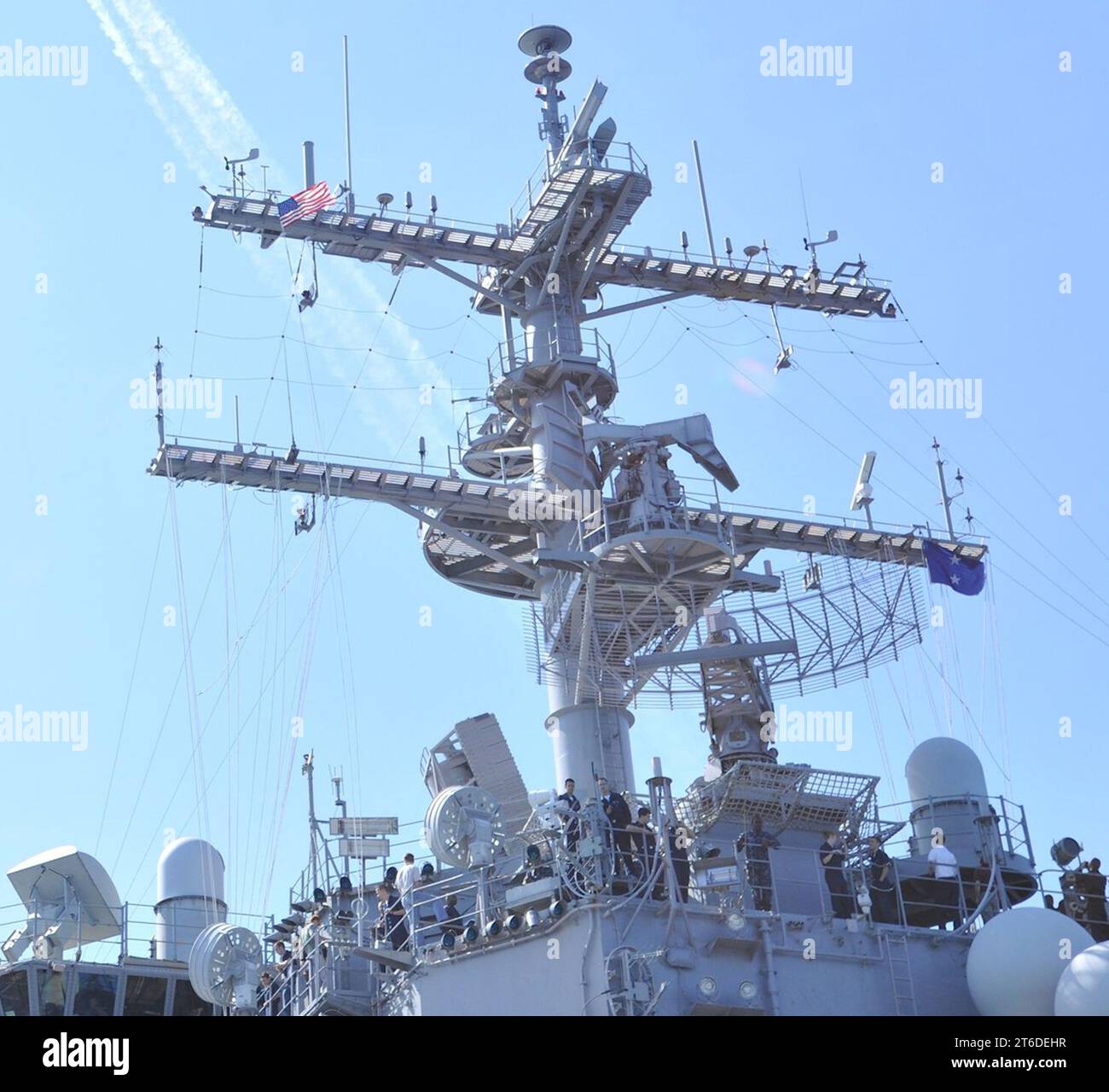 USS Enterprise radars Stock Photo - Alamy
