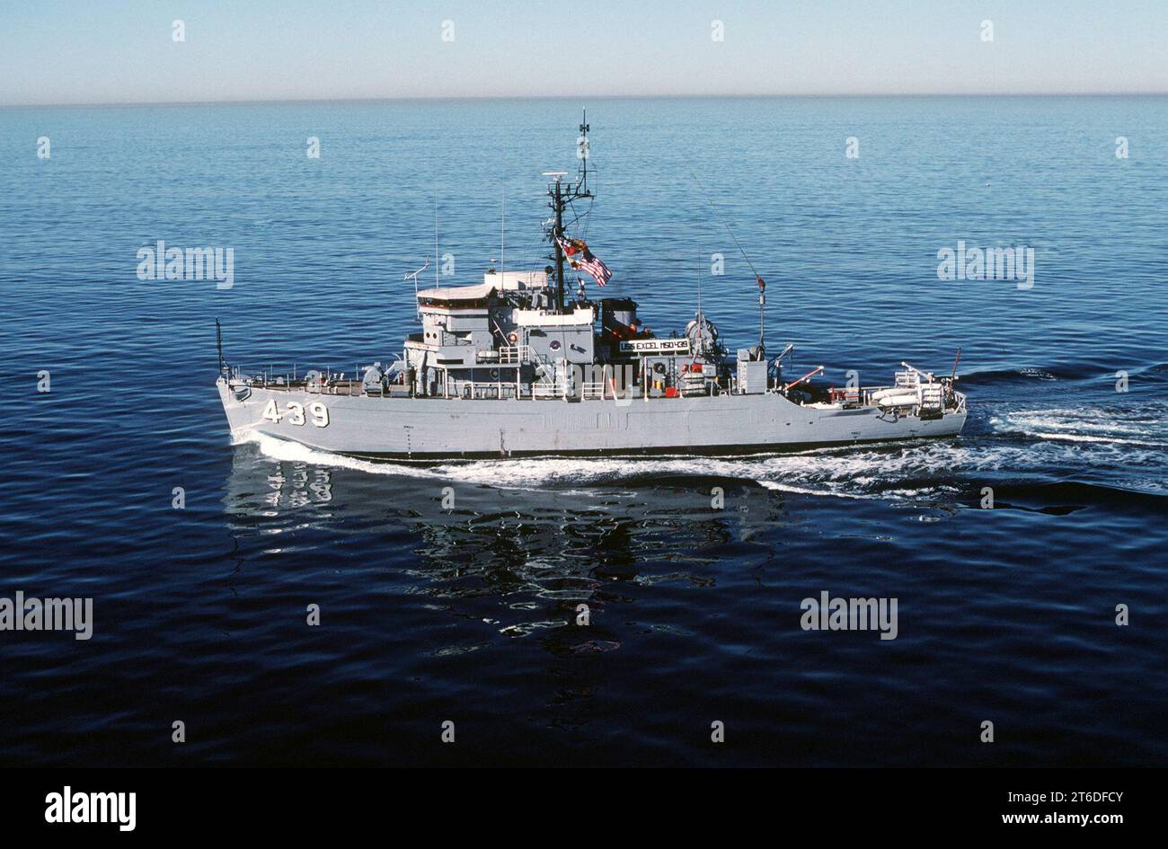 USS Excel (MSO-439) underway off San Diego, California (USA), on 14 ...