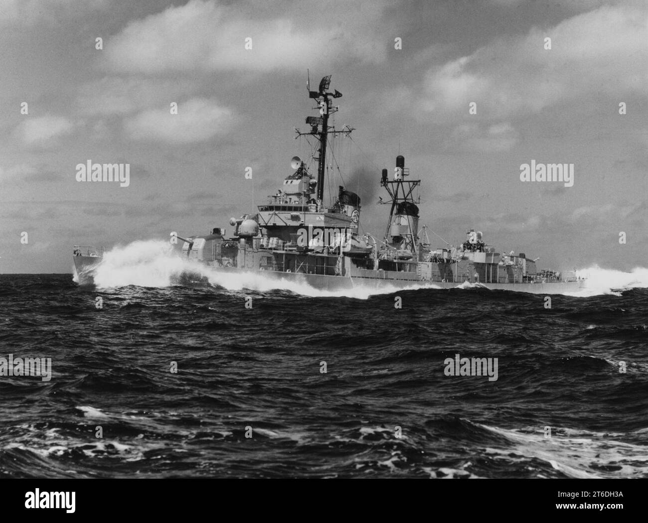 USS Fletcher (DD-445) underway in the Pacific Ocean on 20 October 1966 ...