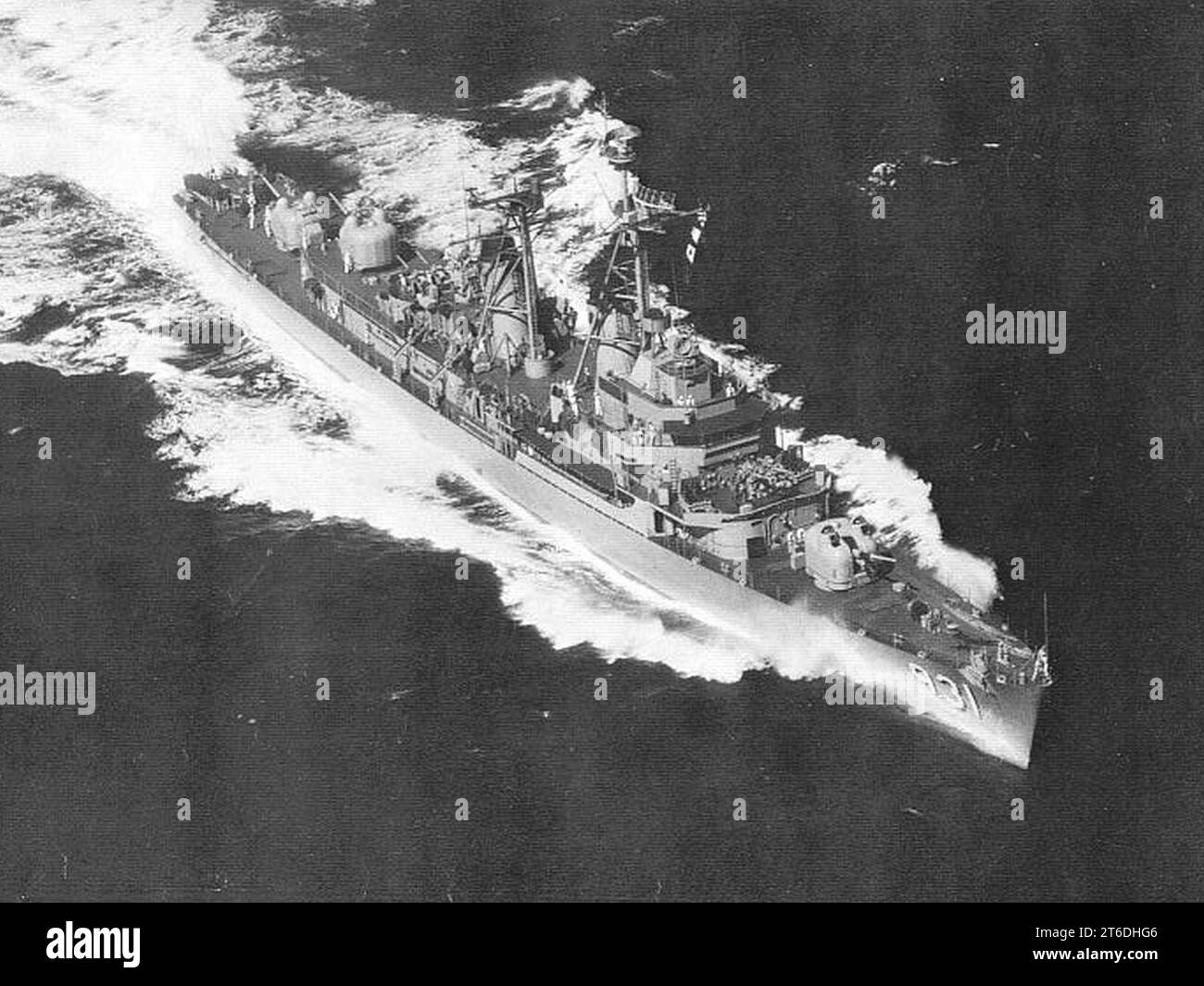 USS Forrest Sherman (DD-931) underway c1958 Stock Photo - Alamy