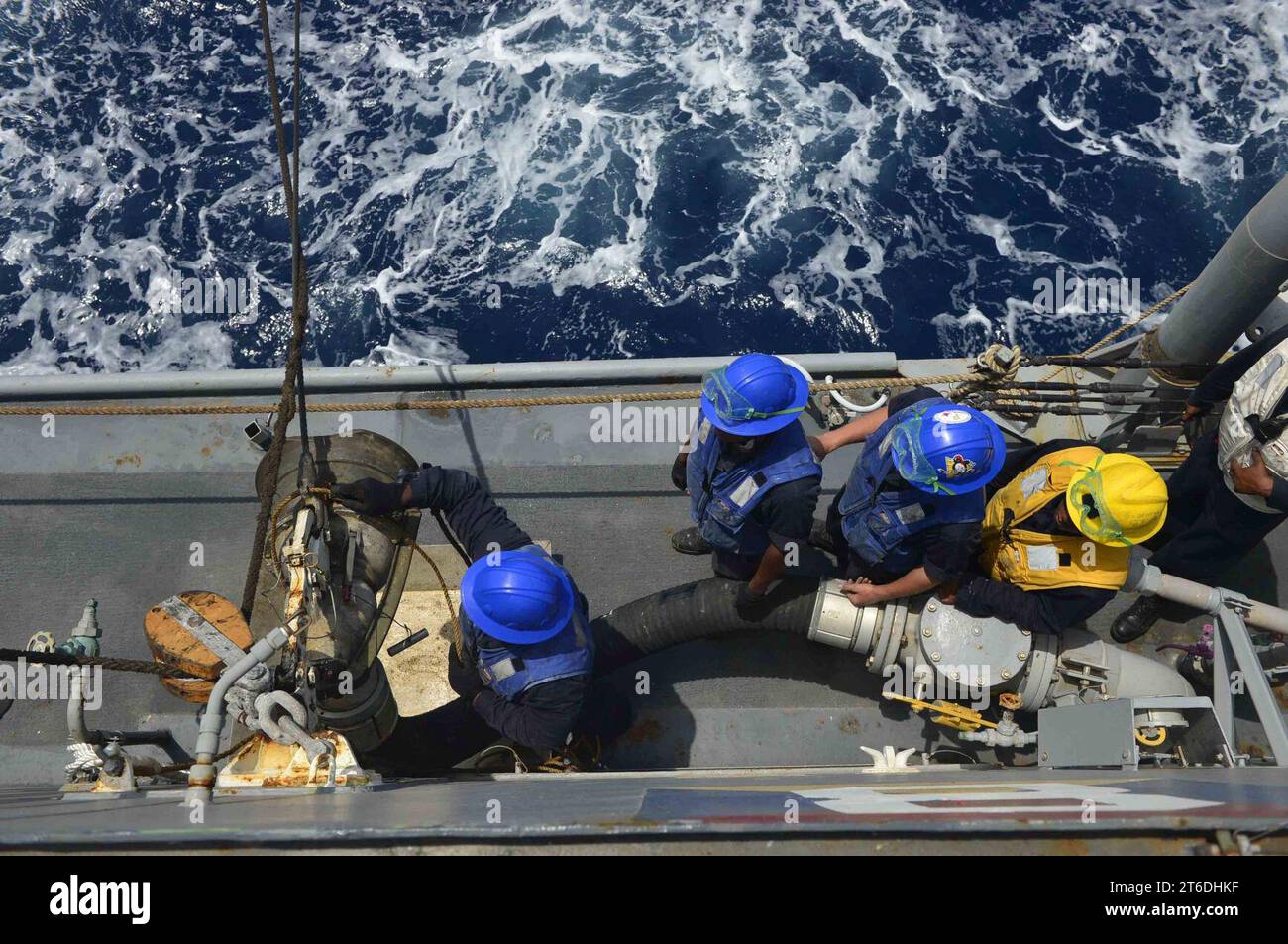 USS Forrest Sherman (DDG 98) 150812 Stock Photo - Alamy