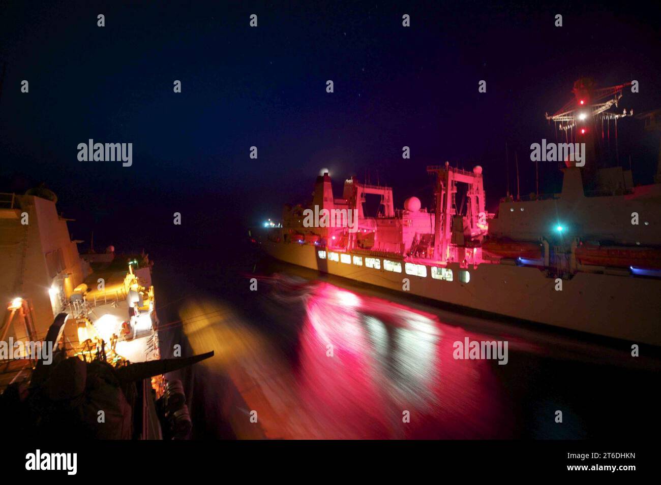 USS Forrest Sherman (DDG 98)150816 Stock Photo - Alamy