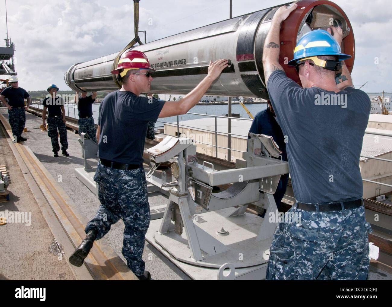 USS Frank Cable activity 121018 Stock Photo - Alamy