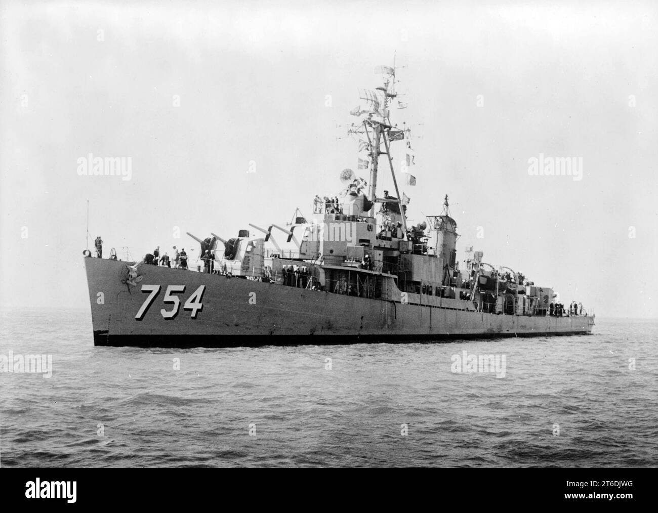 USS Frank E. Evans (DD-754) on 10 August 1956 (24743593 Stock Photo - Alamy