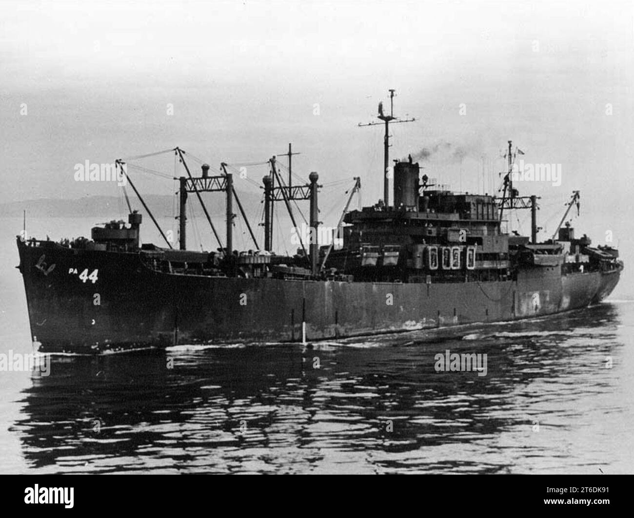 USS Fremont (APA-44) underway, circa in 1945 (USN 1045447 Stock Photo ...