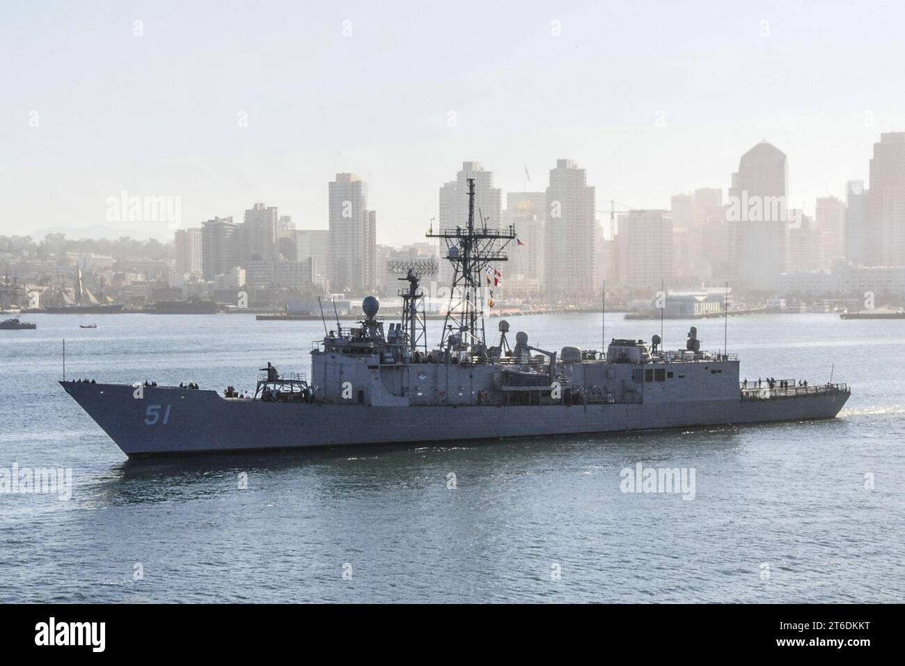 Uss gary ffg 51 hi-res stock photography and images - Alamy