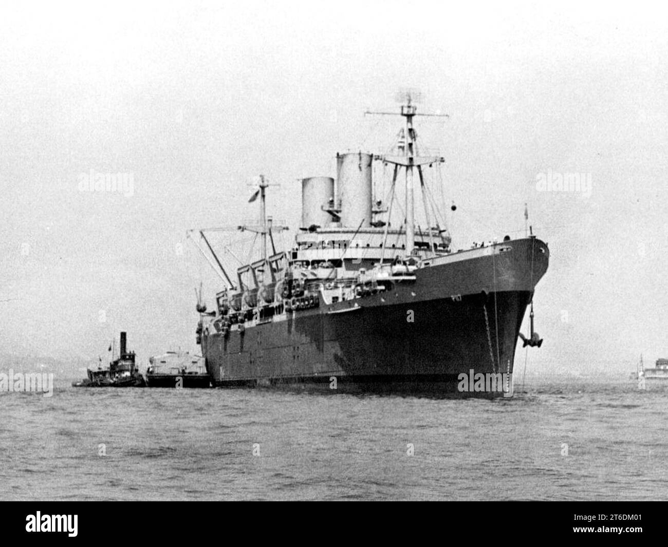 USS General W. H. Gordon (AP-117) at anchor in New York Harbor (USA ...