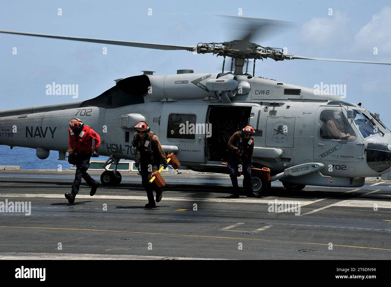USS George H.W. Bush (CVN 77) 140613 Stock Photo - Alamy