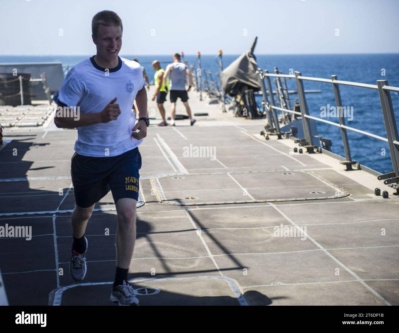 USS George H.W. Bush (CVN 77) 140709 Stock Photo - Alamy