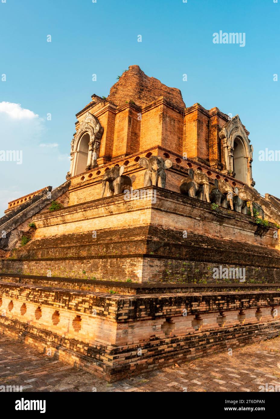 Main central,14th Century chedi of the extensive temple complex ...