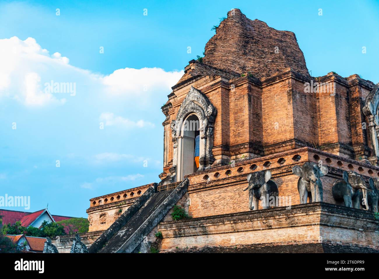Main central,14th Century chedi of the extensive temple complex ...