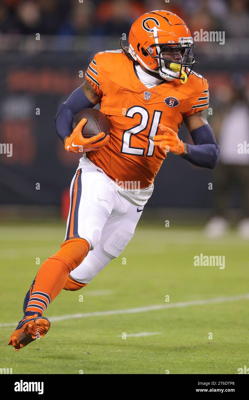 Chicago Bears running back D'Onta Foreman (21) in action during an NFL ...