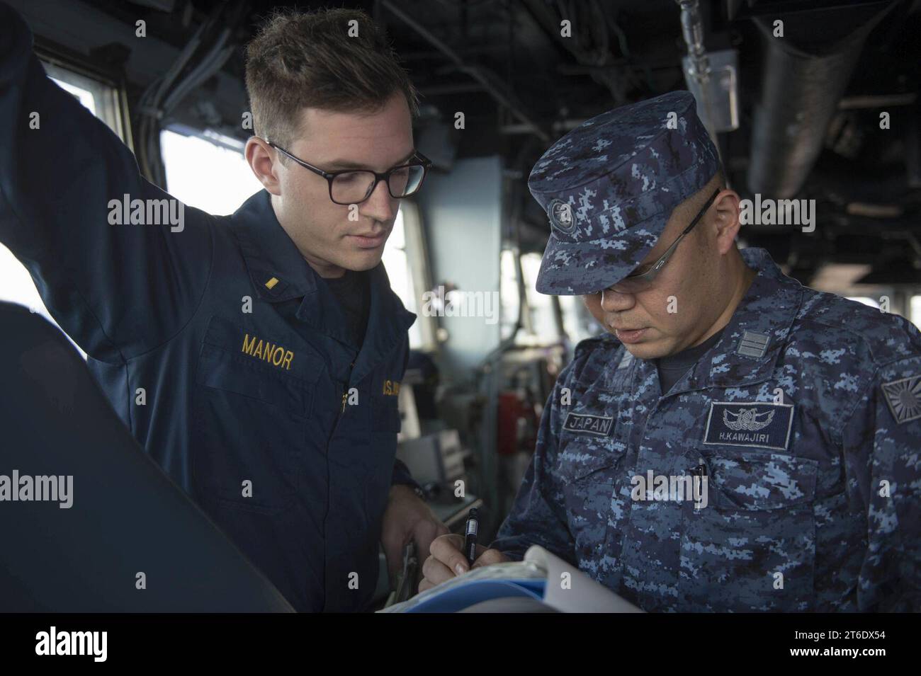 USS Germantown operations 141111 Stock Photo - Alamy