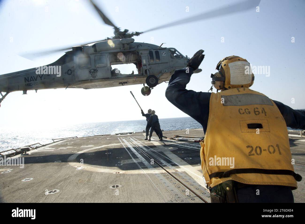 USS GETTYSBURG (CG 64) 131127 Stock Photo - Alamy